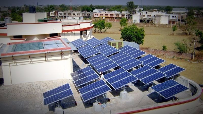 In rural India, more solar, better healthcare - Giving Compass